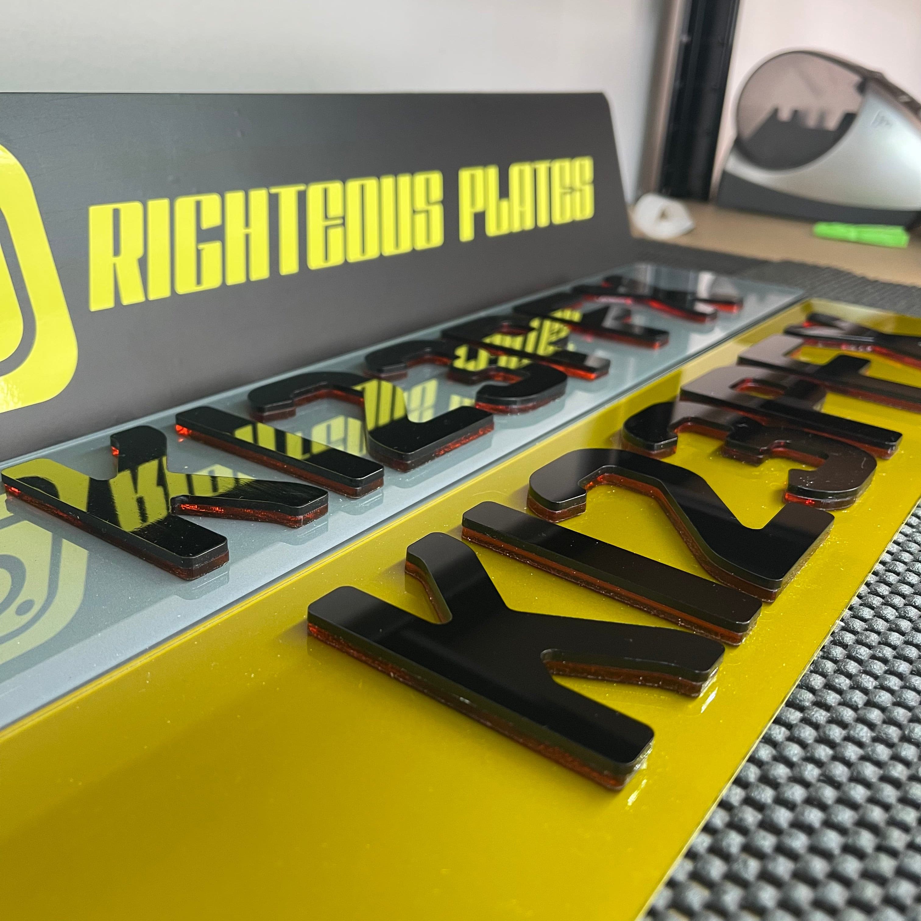 TINTED RED NEON 4D / 4D Gel – Righteous Plates